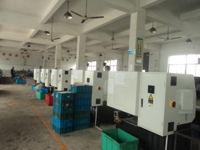 China STARLITE FLASHLIGHT LIMITED factory production line